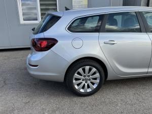 Grey Opel Astra 2011 in Riga, with an engine capacity of 1.70 L and mileage of 268 thousand km for 4490 €, photo 18 on AUTOMOTO.COM.LV