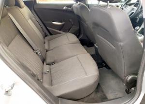 Grey Opel Astra 2011 in Riga, with an engine capacity of 1.70 L and mileage of 249 thousand km for 2750 €, photo 9 on AUTOMOTO.COM.LV