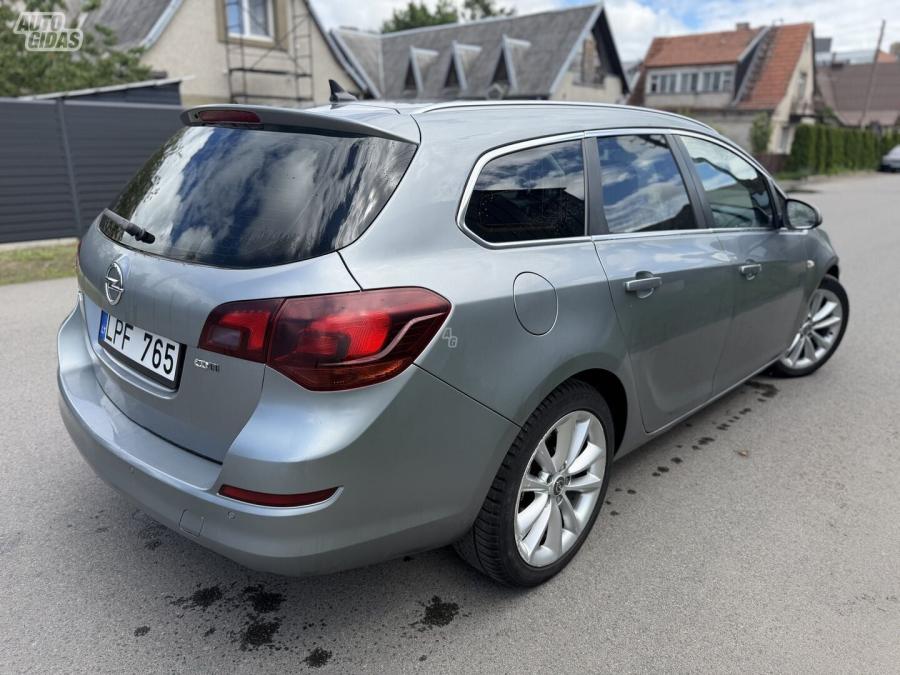 Pelēks Opel Astra 2011 Kauņa, ar dzinēja tilpumu 1.70 L un nobraukumu 275 tūkst. km par 2550 €, foto 8 vietnē AUTOMOTO.COM.LV