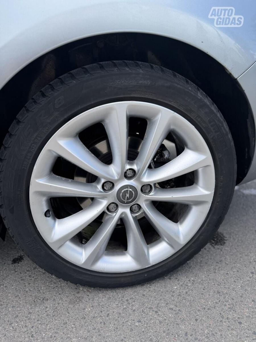 Pelēks Opel Astra 2011 Kauņa, ar dzinēja tilpumu 1.70 L un nobraukumu 275 tūkst. km par 2550 €, foto 13 vietnē AUTOMOTO.COM.LV