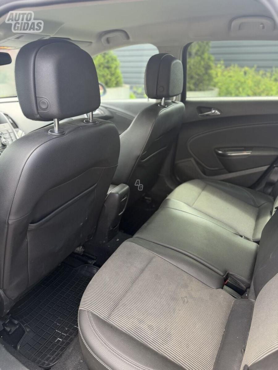 Pelēks Opel Astra 2011 Kauņa, ar dzinēja tilpumu 1.70 L un nobraukumu 275 tūkst. km par 2550 €, foto 20 vietnē AUTOMOTO.COM.LV
