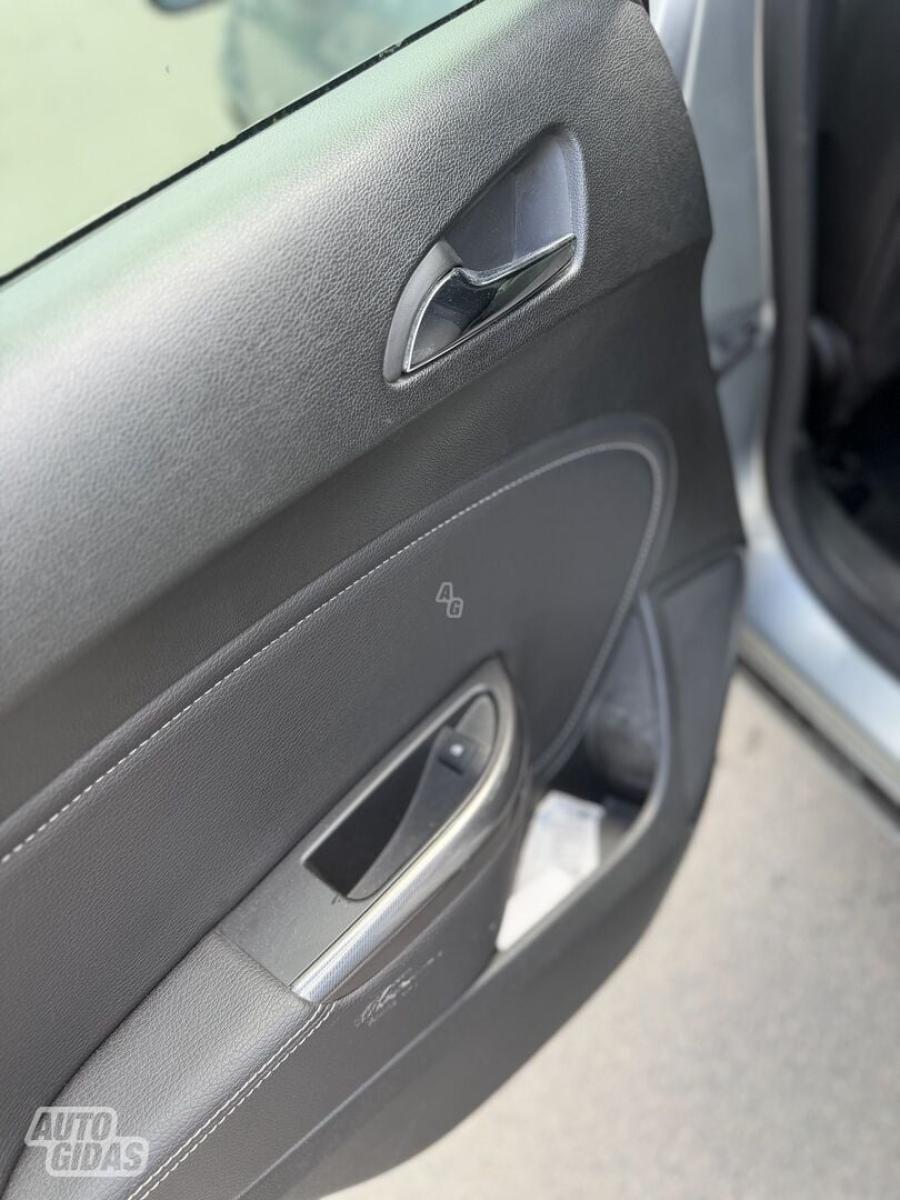 Pelēks Opel Astra 2011 Kauņa, ar dzinēja tilpumu 1.70 L un nobraukumu 275 tūkst. km par 2550 €, foto 21 vietnē AUTOMOTO.COM.LV
