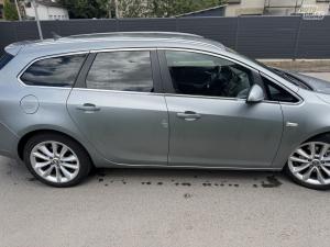 Grey Opel Astra 2011 in Kaunas, with an engine capacity of 1.70 L and mileage of 275 thousand km for 2550 €, photo 7 on AUTOMOTO.COM.LV