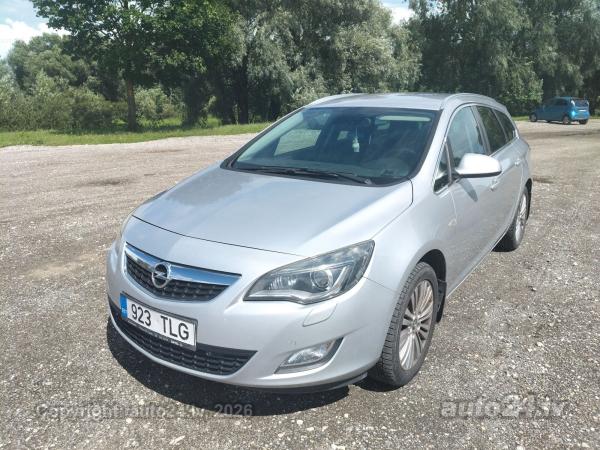 Pelēks Opel Astra 2011 Tartu, ar dzinēja tilpumu 1.70 L un nobraukumu 240 tūkst. km par 2750 €, foto 2 vietnē AUTOMOTO.COM.LV