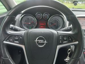 Grey Opel Astra 2011 in Siauliai, with an engine capacity of 2.00 L and mileage of 310 thousand km for 2350 €, photo 18 on AUTOMOTO.COM.LV
