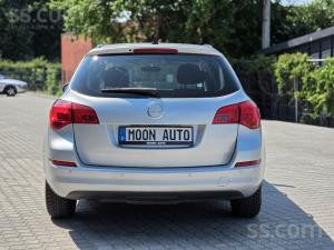 Pelēks Opel Astra 2011 Liepāja, ar dzinēja tilpumu 1.70 L un nobraukumu 301 tūkst. km par 3490 €, foto 8 vietnē AUTOMOTO.COM.LV