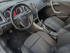 Pelēks Opel Astra 2011 Liepāja, ar dzinēja tilpumu 1.70 L un nobraukumu 301 tūkst. km par 3490 €, foto 11 vietnē AUTOMOTO.COM.LV
