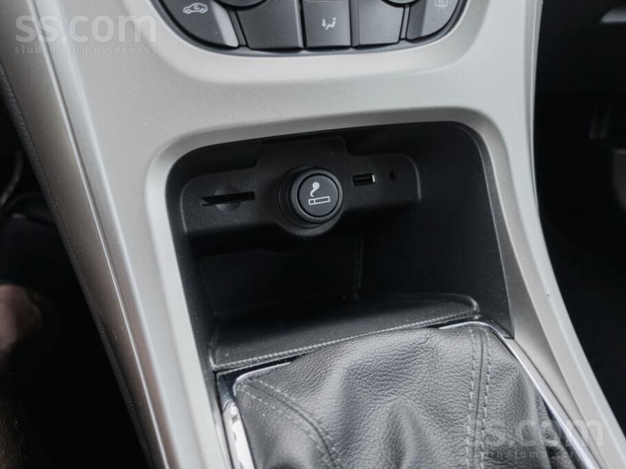 Pelēks Opel Astra 2011 Liepāja, ar dzinēja tilpumu 1.70 L un nobraukumu 301 tūkst. km par 3490 €, foto 28 vietnē AUTOMOTO.COM.LV