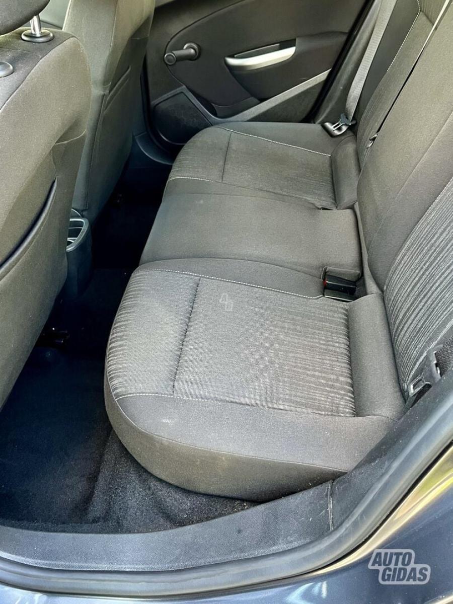 Pelēks Opel Astra 2011 Kauņa, ar dzinēja tilpumu 1.70 L un nobraukumu 219 tūkst. km par 3350 €, foto 13 vietnē AUTOMOTO.COM.LV