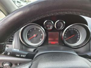 Grey Opel Astra 2011 in Marijampole, with an engine capacity of 1.69 L and mileage of 261 thousand km for 2999 €, photo 18 on AUTOMOTO.COM.LV