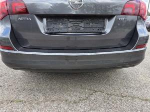 Grey Opel Astra 2011 in Marijampole, with an engine capacity of 1.69 L and mileage of 261 thousand km for 2999 €, photo 23 on AUTOMOTO.COM.LV