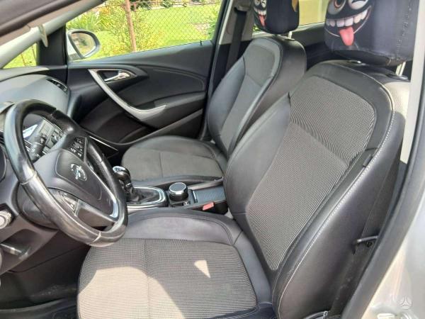 Pelēks Opel Astra 2011 Kauņa, ar dzinēja tilpumu 1.69 L un nobraukumu 197 tūkst. km par 2800 €, foto 6 vietnē AUTOMOTO.COM.LV