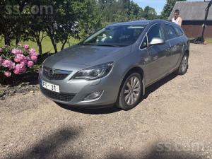 Grey Opel Astra 2011 in Gulbene, with an engine capacity of 1.70 L and mileage of 275 thousand km for 650 €, photo 5 on AUTOMOTO.COM.LV