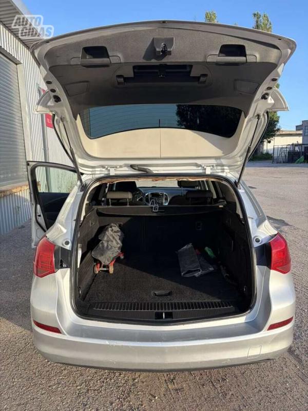 Pelēks Opel Astra 2011 Klaipėda, ar dzinēja tilpumu 1.70 L un nobraukumu 320 tūkst. km par 2400 €, foto 4 vietnē AUTOMOTO.COM.LV