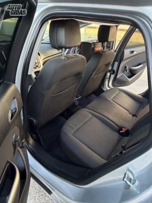 Grey Opel Astra 2011 in Klaipeda, with an engine capacity of 1.70 L and mileage of 320 thousand km for 2400 €, photo 8 on AUTOMOTO.COM.LV