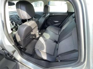 Grey Opel Astra 2011 in Siauliai, with an engine capacity of 1.69 L and mileage of 345 thousand km for 2150 €, photo 12 on AUTOMOTO.COM.LV