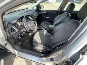Grey Opel Astra 2011 in Siauliai, with an engine capacity of 1.69 L and mileage of 345 thousand km for 2150 €, photo 16 on AUTOMOTO.COM.LV