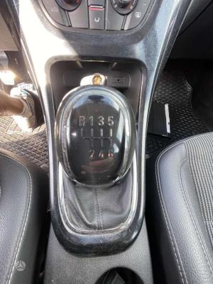 Grey Opel Astra 2011 in Siauliai, with an engine capacity of 1.69 L and mileage of 345 thousand km for 2150 €, photo 20 on AUTOMOTO.COM.LV