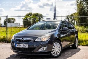 Grey Opel Astra 2011 in Riga, with an engine capacity of 1.70 L and mileage of 299 thousand km for 4290 €, photo  on AUTOMOTO.COM.LV
