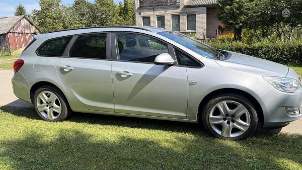 Pelēks Opel Astra 2011 Kupiškis, ar dzinēja tilpumu 1.40 L un nobraukumu 188 tūkst. km par 2450 €, foto 8 vietnē AUTOMOTO.COM.LV