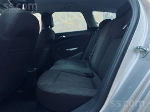 Grey Opel Astra 2011 in Cesis, with an engine capacity of 1.70 L and mileage of 0 thousand km for 2850 €, photo 11 on AUTOMOTO.COM.LV