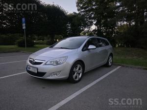 Pelēks Opel Astra 2011 Rīga, ar dzinēja tilpumu 1.70 L un nobraukumu 352 tūkst. km par 2000 €, foto 4 vietnē AUTOMOTO.COM.LV