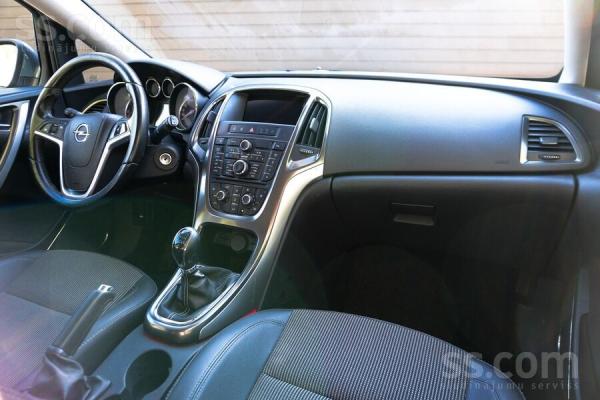 Pelēks Opel Astra 2011 Rīga, ar dzinēja tilpumu 2.00 L un nobraukumu 254 tūkst. km par 3990 €, foto 6 vietnē AUTOMOTO.COM.LV