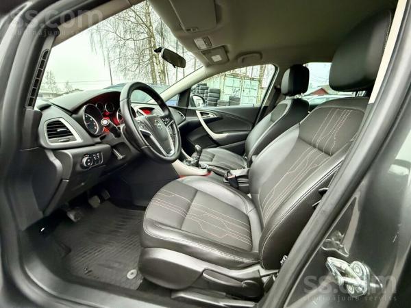 Pelēks Opel Astra 2012 Rīga, ar dzinēja tilpumu 1.60 L un nobraukumu 0 tūkst. km par 4350 €, foto 10 vietnē AUTOMOTO.COM.LV
