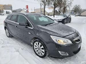 Pelēks Opel Astra 2012 Šauļi, ar dzinēja tilpumu 1.69 L un nobraukumu 255 tūkst. km par 2550 €, foto 2 vietnē AUTOMOTO.COM.LV