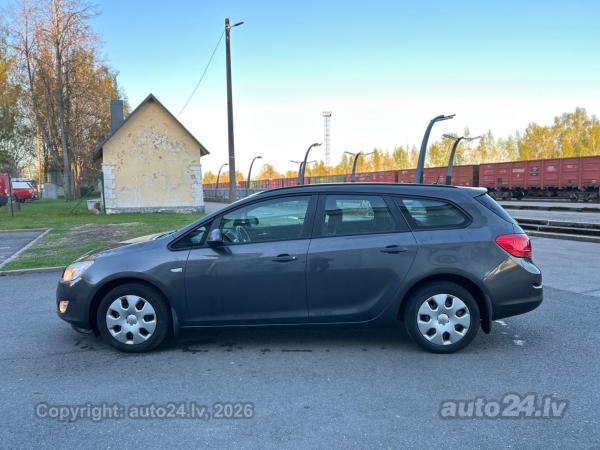 Pelēks Opel Astra 2012 Tallina, ar dzinēja tilpumu 1.60 L un nobraukumu 207 tūkst. km par 2100 €, foto 5 vietnē AUTOMOTO.COM.LV