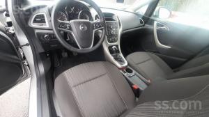 Grey Opel Astra 2012 in Riga, with an engine capacity of 1.40 L and mileage of 220 thousand km for 4000 €, photo 29 on AUTOMOTO.COM.LV