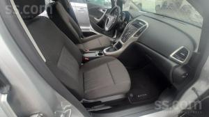 Grey Opel Astra 2012 in Riga, with an engine capacity of 1.40 L and mileage of 220 thousand km for 4000 €, photo 30 on AUTOMOTO.COM.LV
