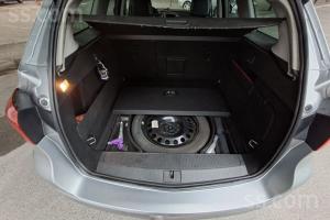 Grey Opel Astra 2012 in Riga, with an engine capacity of 1.70 L and mileage of 280 thousand km for 2500 €, photo 5 on AUTOMOTO.COM.LV
