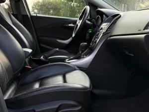 Pelēks Opel Astra 2012 Jelgava, ar dzinēja tilpumu 2.00 L un nobraukumu 277 tūkst. km par 5150 €, foto 15 vietnē AUTOMOTO.COM.LV