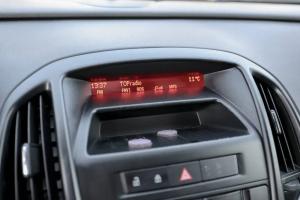 Grey Opel Astra 2012 in Jelgava, with an engine capacity of 1.40 L and mileage of 184 thousand km for 2990 €, photo 14 on AUTOMOTO.COM.LV
