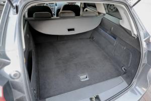 Grey Opel Astra 2012 in Jelgava, with an engine capacity of 1.40 L and mileage of 184 thousand km for 2990 €, photo 17 on AUTOMOTO.COM.LV