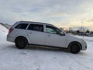 Pelēks Opel Astra 2012 Daugavpils, ar dzinēja tilpumu 1.60 L un nobraukumu 546 tūkst. km par 650 €, foto 7 vietnē AUTOMOTO.COM.LV