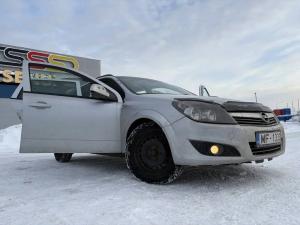 Pelēks Opel Astra 2012 Daugavpils, ar dzinēja tilpumu 1.60 L un nobraukumu 546 tūkst. km par 650 €, foto 27 vietnē AUTOMOTO.COM.LV