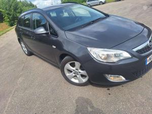 Pelēks Opel Astra 2012 Klaipėda, ar dzinēja tilpumu 1.69 L un nobraukumu 375 tūkst. km par 2300 €, foto 3 vietnē AUTOMOTO.COM.LV
