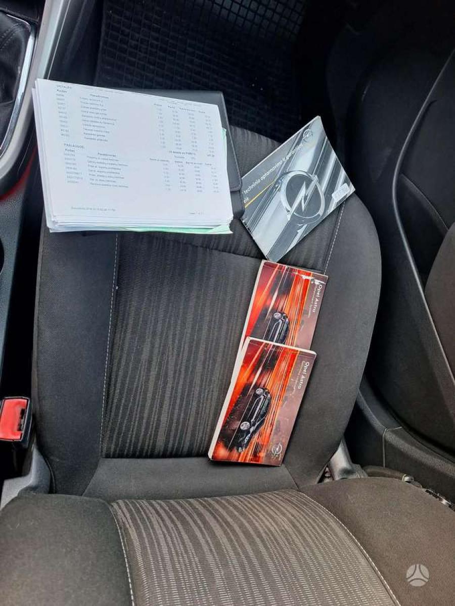 Pelēks Opel Astra 2012 Klaipėda, ar dzinēja tilpumu 1.69 L un nobraukumu 375 tūkst. km par 2300 €, foto 7 vietnē AUTOMOTO.COM.LV