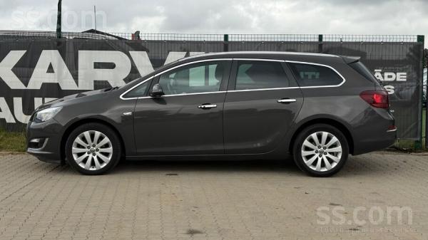 Grey Opel Astra 2012 in Liepaja, with an engine capacity of 1.40 L and mileage of 238 thousand km for 4250 €, photo 7 on AUTOMOTO.COM.LV