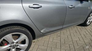Pelēks Opel Astra 2012 Panevēža, ar dzinēja tilpumu 1.36 L un nobraukumu 183 tūkst. km par 2500 €, foto 8 vietnē AUTOMOTO.COM.LV