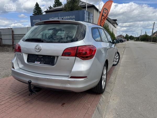 Pelēks Opel Astra 2012 Kauņa, ar dzinēja tilpumu 1.70 L un nobraukumu 258 tūkst. km par 2699 €, foto 3 vietnē AUTOMOTO.COM.LV