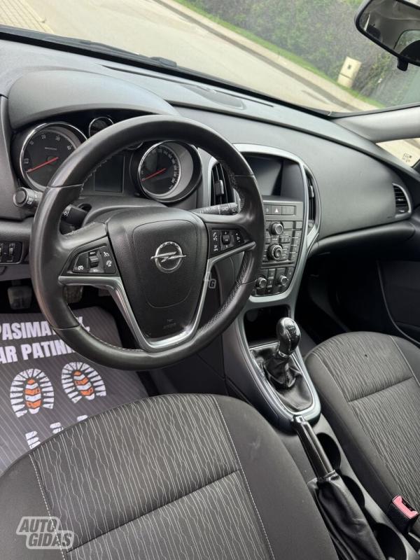 Pelēks Opel Astra 2012 Kauņa, ar dzinēja tilpumu 1.70 L un nobraukumu 258 tūkst. km par 2699 €, foto 10 vietnē AUTOMOTO.COM.LV