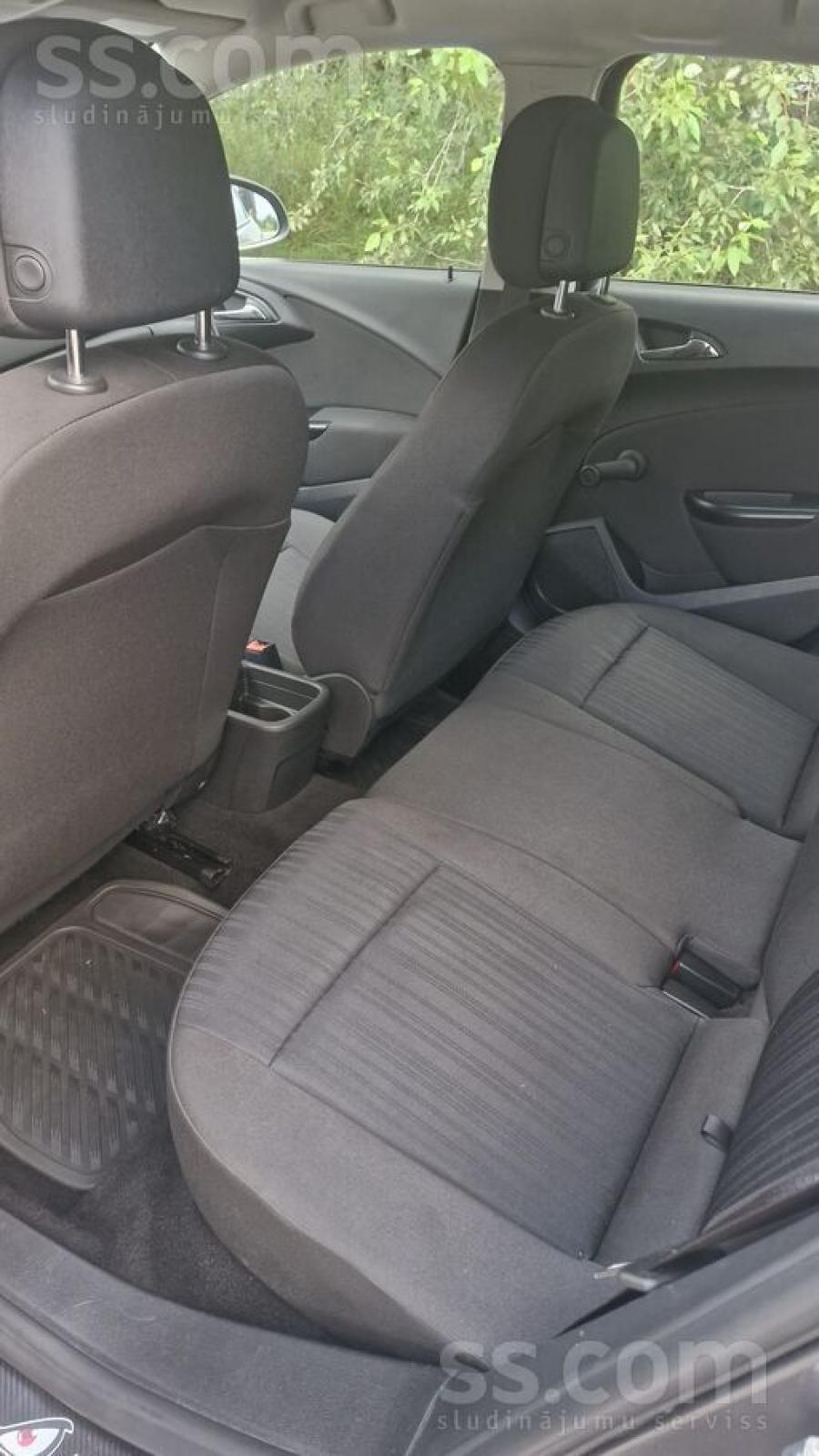 Pelēks Opel Astra 2012 Jēkabpils, ar dzinēja tilpumu 1.70 L un nobraukumu 298 tūkst. km par 3500 €, foto 7 vietnē AUTOMOTO.COM.LV