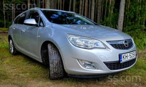 Серый Опель Астра 2012 в Тукумс, объемом двигателя 1.70 л и пробегом 220 тыс. км за 3150 €, фото 4 на AUTOMOTO.COM.LV