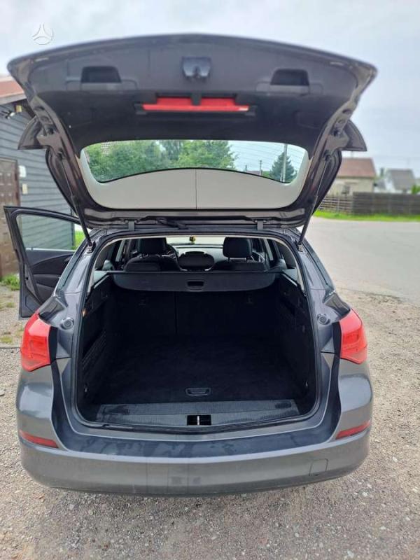 Pelēks Opel Astra 2012 Klaipėda, ar dzinēja tilpumu 1.70 L un nobraukumu 180 tūkst. km par 2900 €, foto 8 vietnē AUTOMOTO.COM.LV