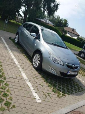 Pelēks Opel Astra 2012 Vilkaviškis, ar dzinēja tilpumu 1.36 L un nobraukumu 286 tūkst. km par 2200 €, foto  vietnē AUTOMOTO.COM.LV