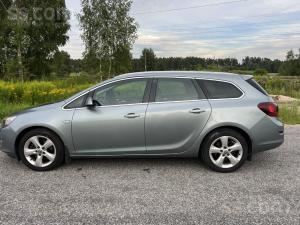 Pelēks Opel Astra 2012 Rīga, ar dzinēja tilpumu 1.70 L un nobraukumu 217 tūkst. km par 3600 €, foto 5 vietnē AUTOMOTO.COM.LV