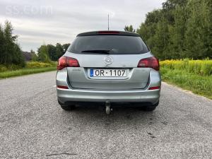 Pelēks Opel Astra 2012 Rīga, ar dzinēja tilpumu 1.70 L un nobraukumu 217 tūkst. km par 3600 €, foto 9 vietnē AUTOMOTO.COM.LV